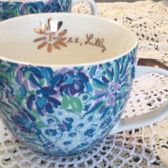 Lilly Pulitzer | Dining | Set Of Two Lilly Pulitzer High Maintance Lion ...